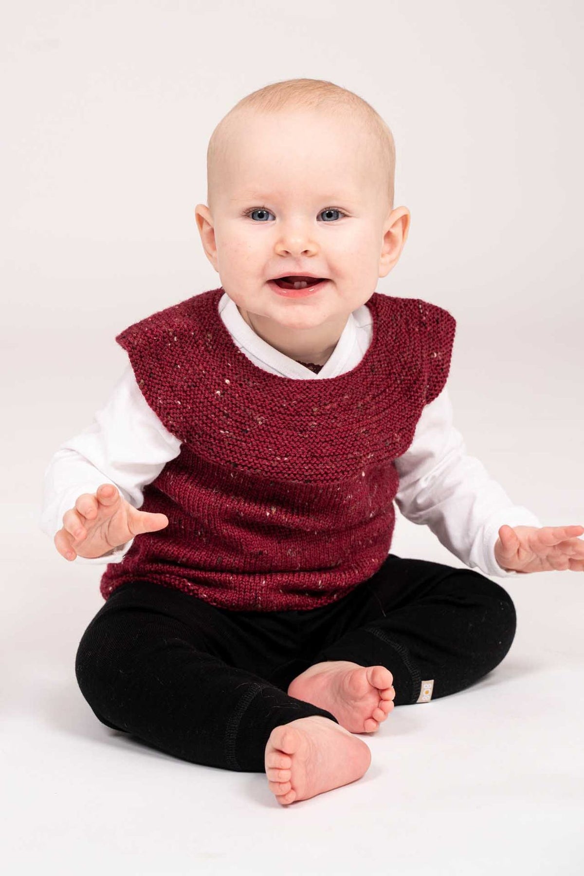 Babyvest i strik | Gratis strikkeopskrifter på vest til babyer | Se her