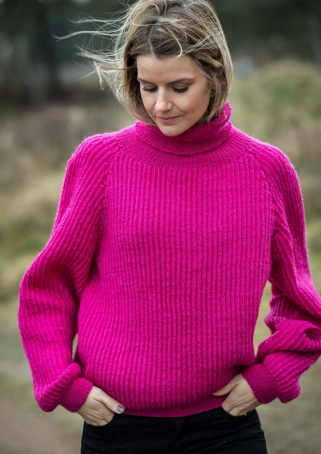 Køb Pink Sweater hos Mayflower | Hurtig levering