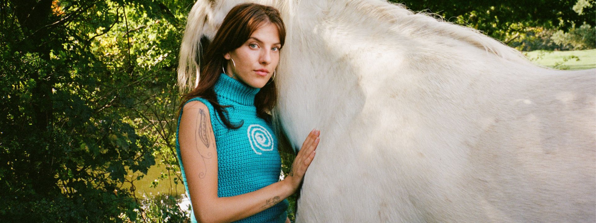 Mayflower X Rose Svane | Hurtig levering og 100 dages returret